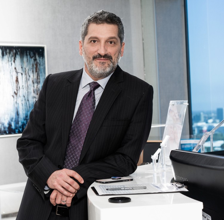 Cataract, Lasik Surgery Los Angeles, Ophthalmology Doctor | Benjamin ...